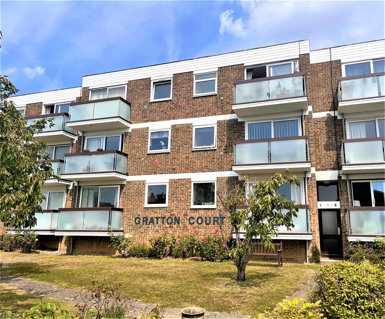 Flats for Sale in Bexhill | Oakfield Estate Agents